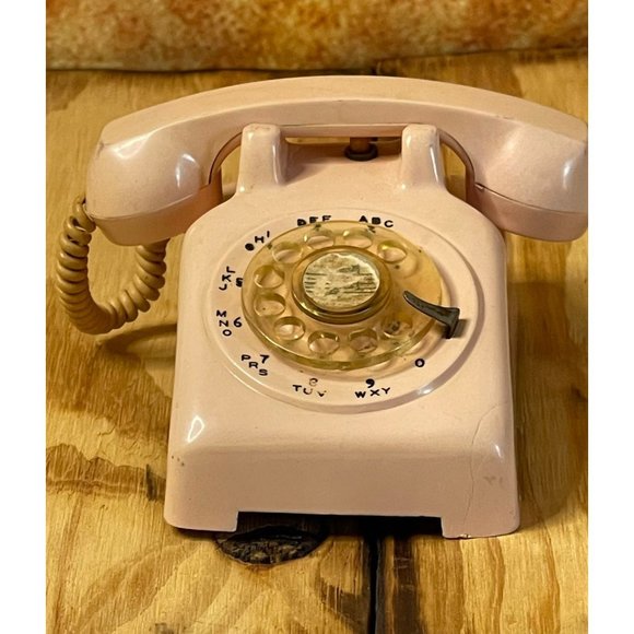 Marco Music Crafts Co. | Accents | Vintage Plastic Rotary Telephone ...